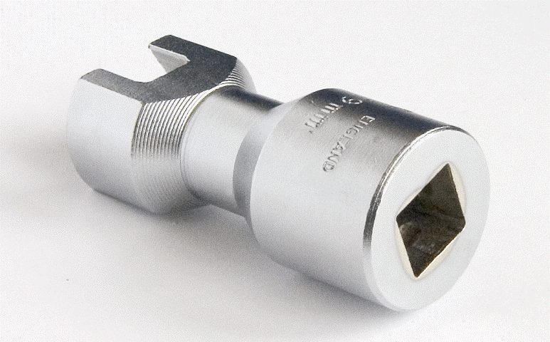 Strut 1/2"x3/4 deep channel socket